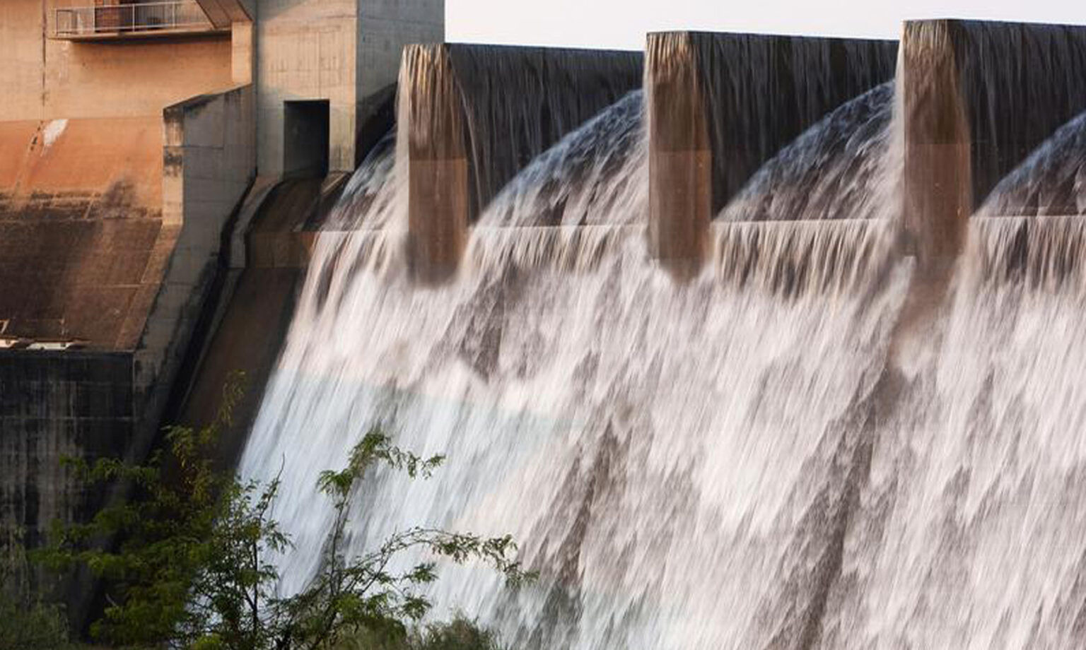 Status of Water Resources in uMngeni-uThukela Water’s Operational Area ...